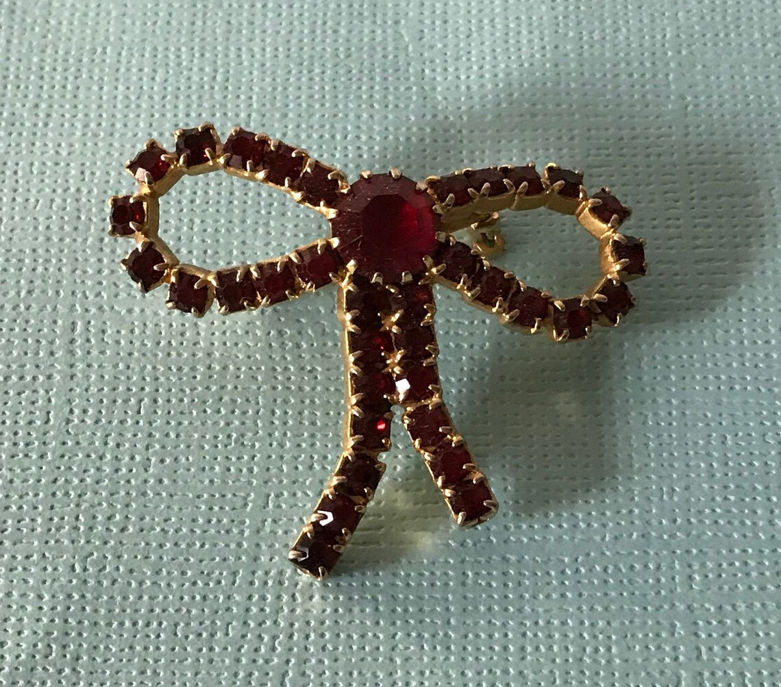 Vintage Red Ribbon Rhinestone Brooch Cancer Awareness Pin - Etsy