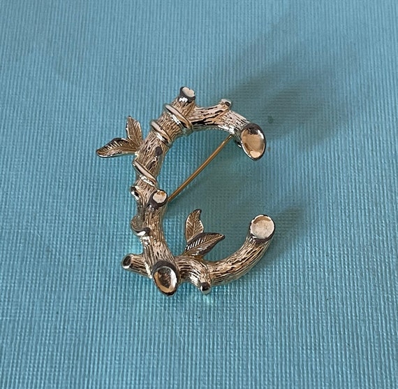 Vintage letter C brooch, Signed Sarah letter C pin, S… - Gem