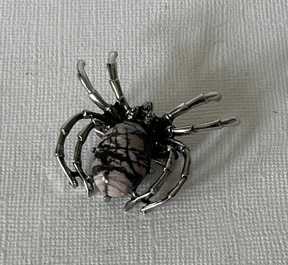 Rhodochrosite spider brooch, tarantula pin, spider je… - Gem