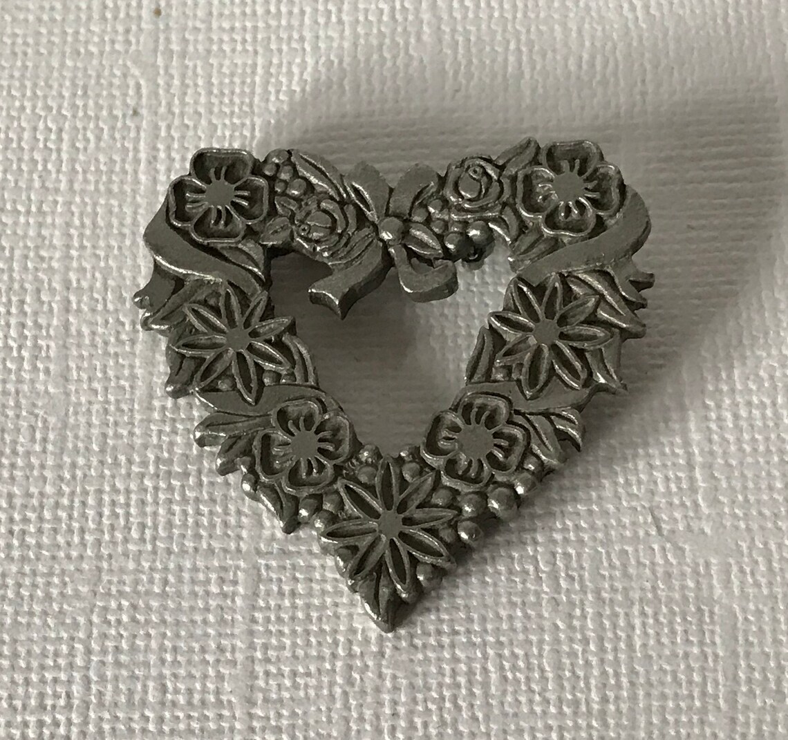 Vintage Heart Brooch Pewter Heart Brooch Silver Heart Pin - Etsy