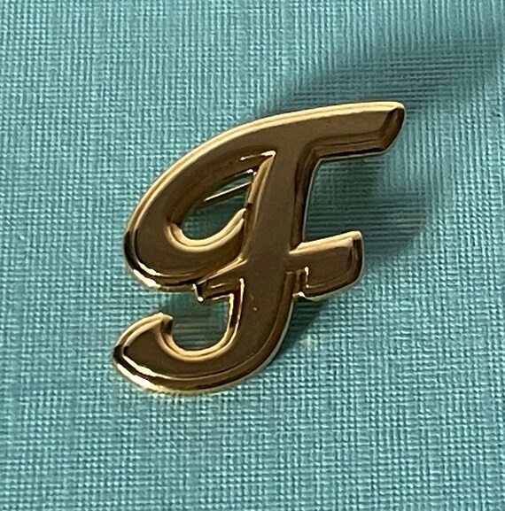 F initial monogram letter - Gem