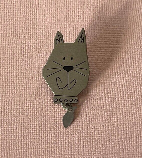 vintage cat pin with - Gem