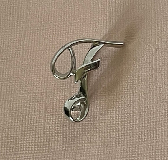 Vintage signed Sarah letter F brooch, Sarah Coventry,… - Gem