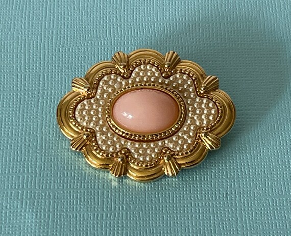 Vintage Avon Victorian Spring brooch, cabochon brooch… - Gem
