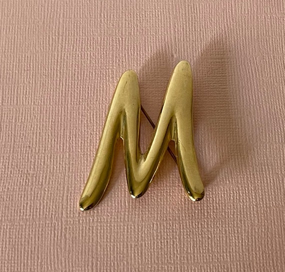 W letter brooch | - Gem