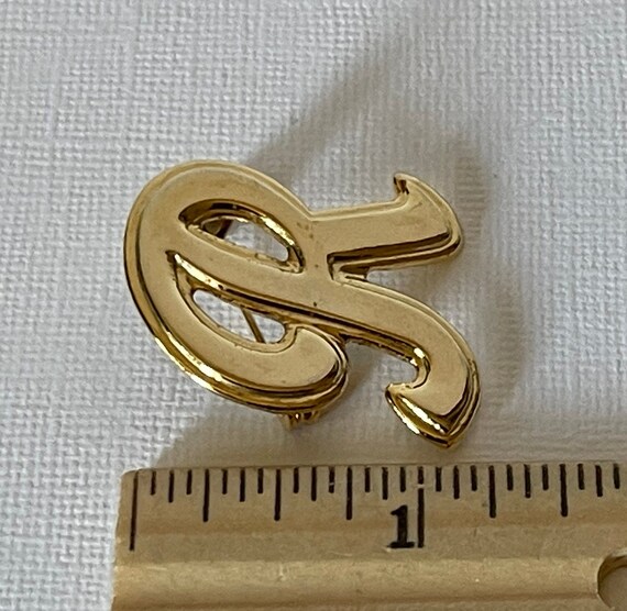 Vintage letter R brooch, gold letter R pin, letter R … - Gem