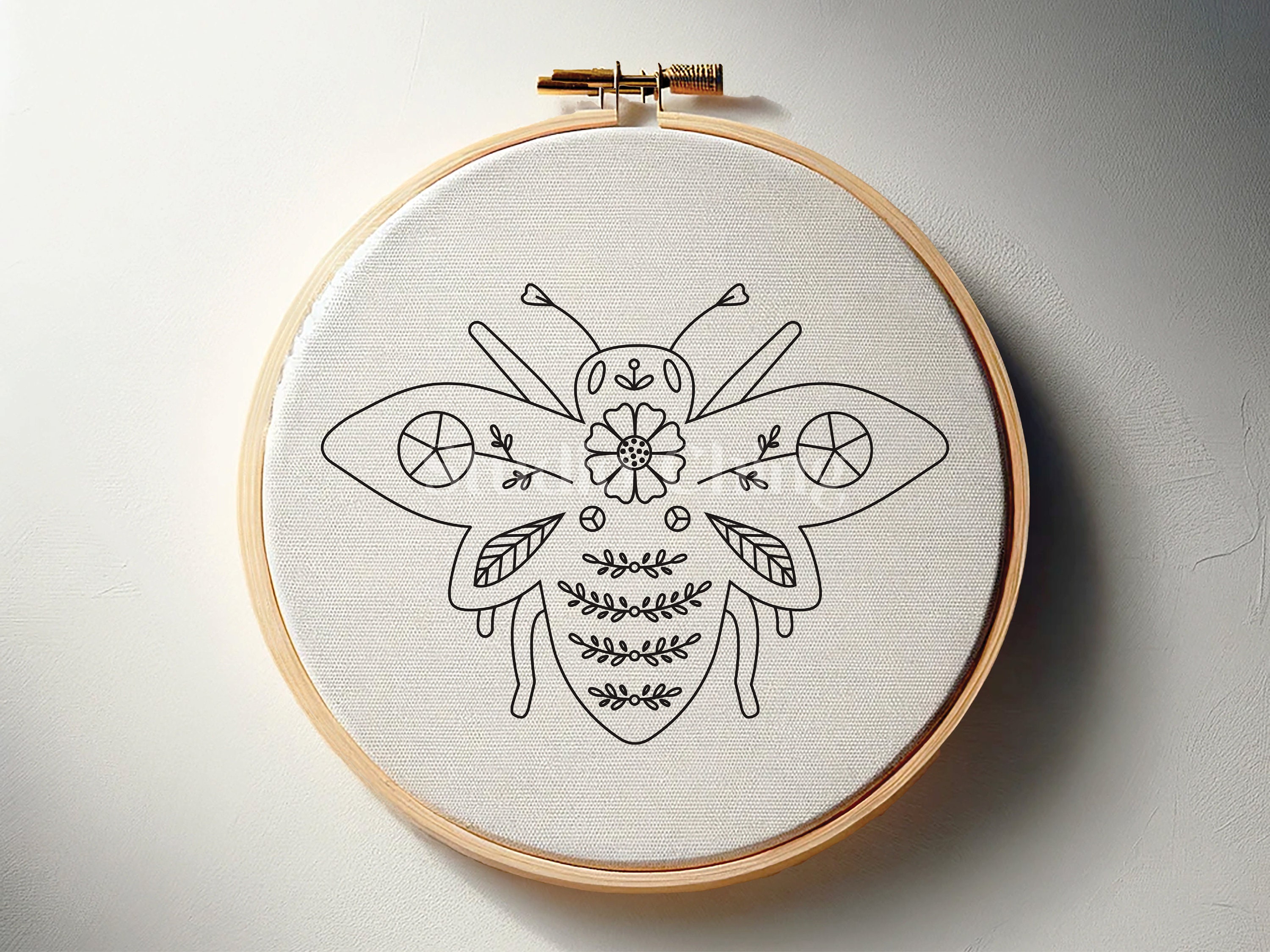 Bee Embroidery Pattern PDF Download | Floral Honey Bee Template - Etsy