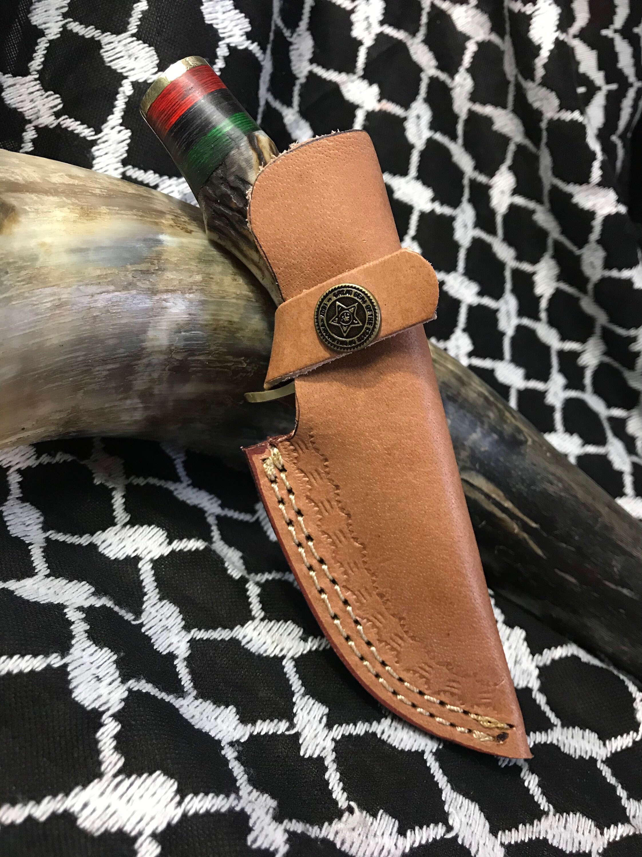 Custom Made 6 INCH Damascus Knife With Stag Antler Handle | Etsy