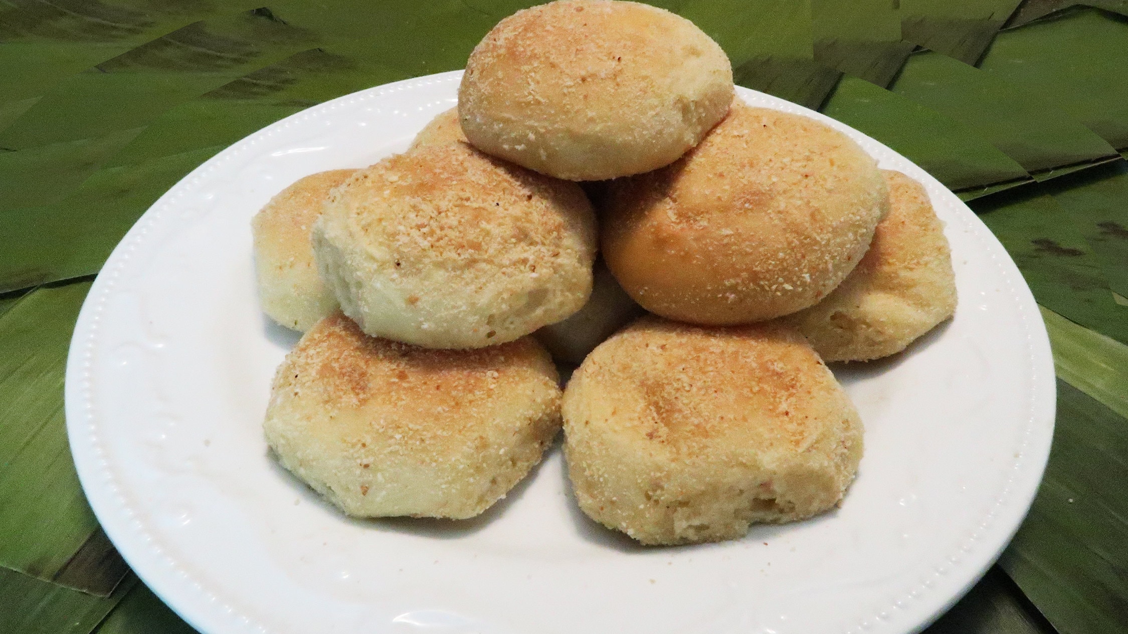 Filipino Pandesal | Fresh Baked With LOVE - 6 Pieces per Order - Etsy