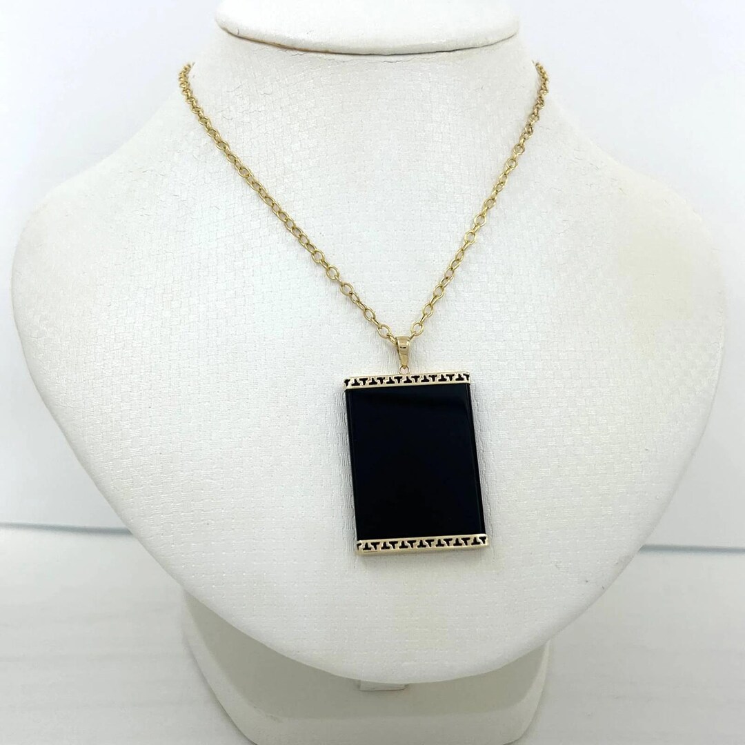 14k Yellow Gold Large Black Onyx Board Pendant - Etsy