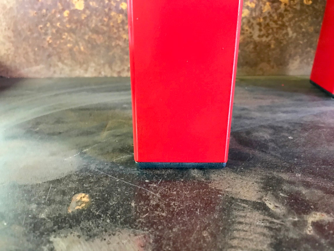 Metal Table Base 2x2 H Red set of 2 - Etsy