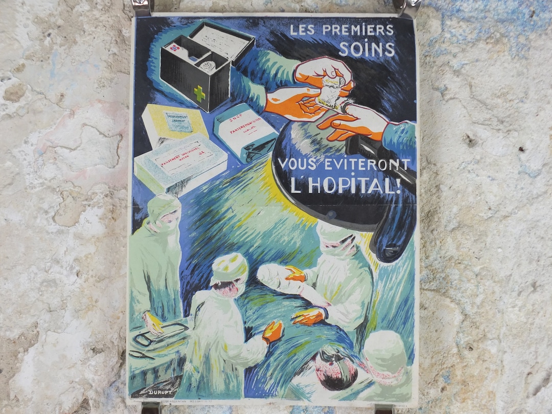 1950s Vintage First Aid French, Bandages, Theatre Surgery, Doctors, by ...