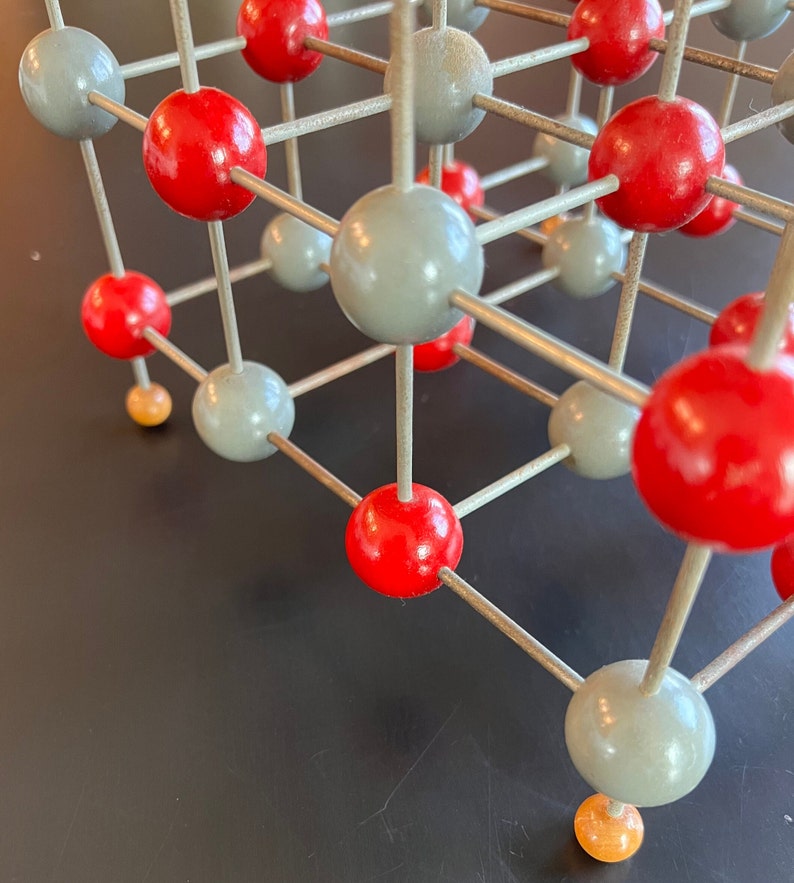 Vintage Molecular Model of Sodium Chloride (table Salt) in Red and Grey ...