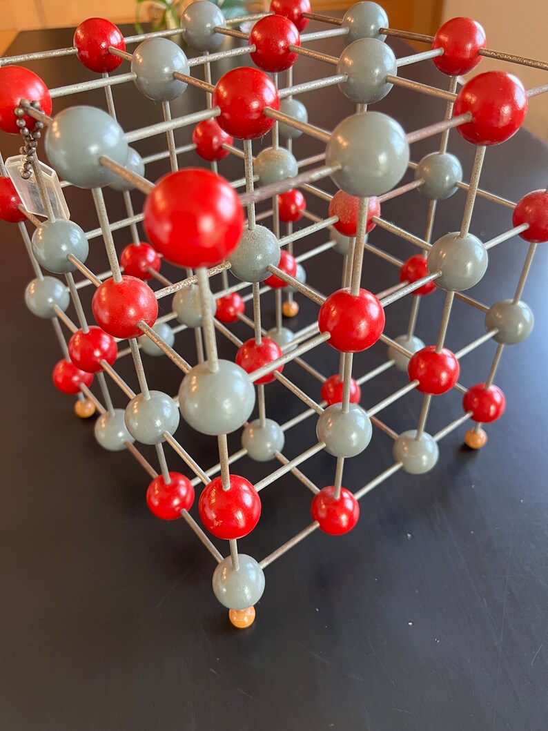 Vintage Molecular Model of Sodium Chloride (table Salt) in Red and Grey ...