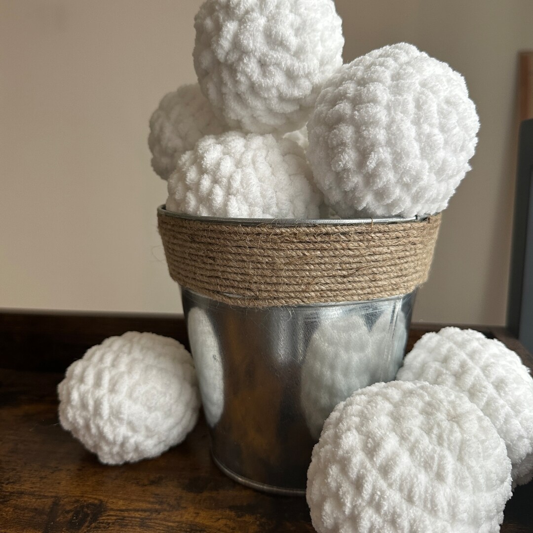 Bucket of Snowballs Crochet Snowballs Indoor Snowballs - Etsy