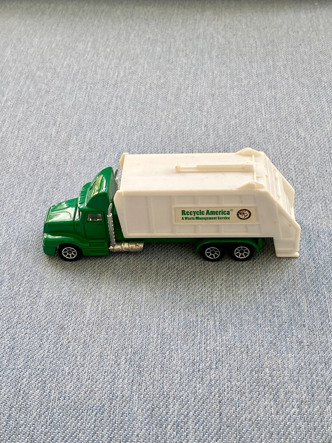 Hot Wheels Waste Management Recycle Truck - Etsy