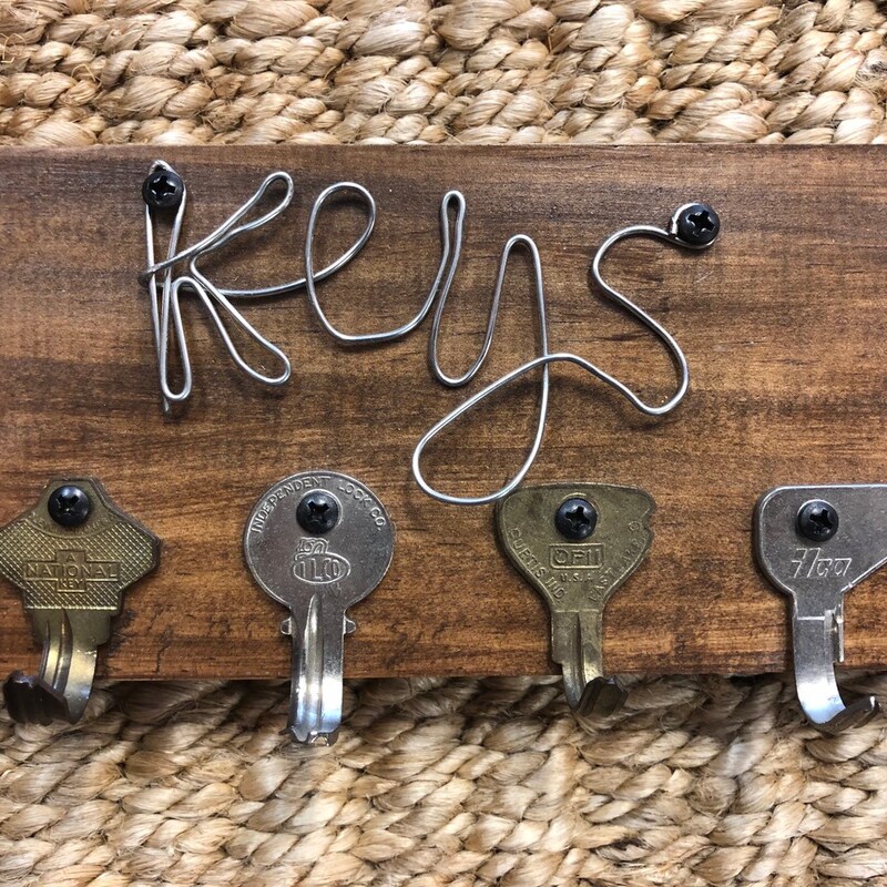 Wooden Key Wall Holder - Etsy
