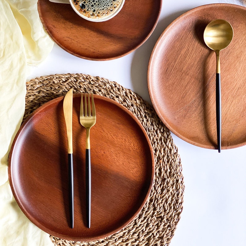 Natural Acacia Wood Plates - Etsy