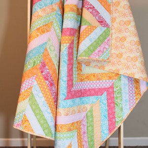 Bright Chevron Quilt - Etsy