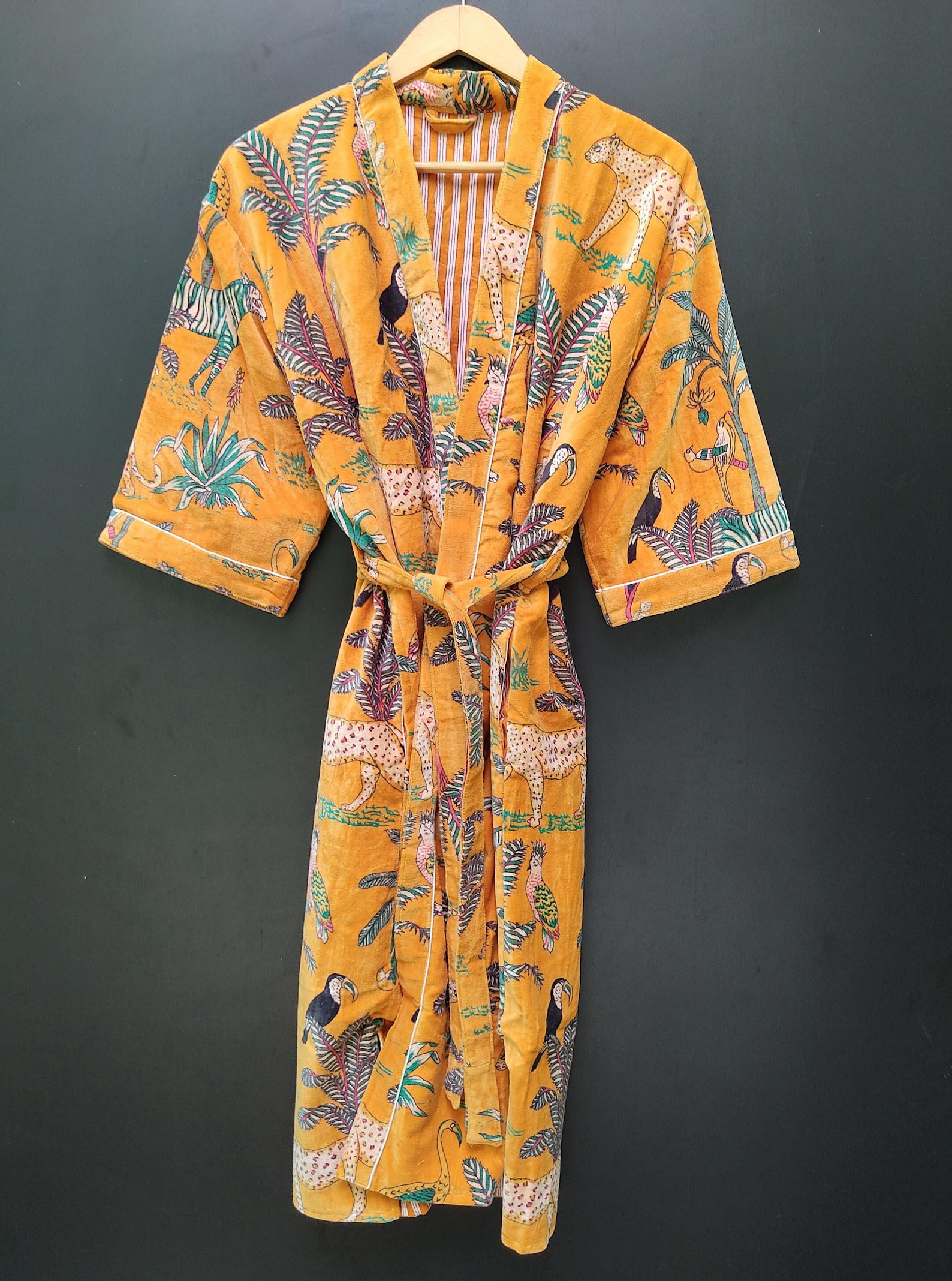 Premium Quality Green Floral Velvet Robes Jacket Coat Kimono Bathrobe ...