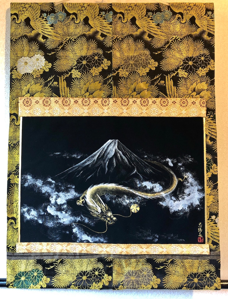 Big Holy Japanese Deity RYUJIN 龍神 With Mt. Fuji Hanging - Etsy