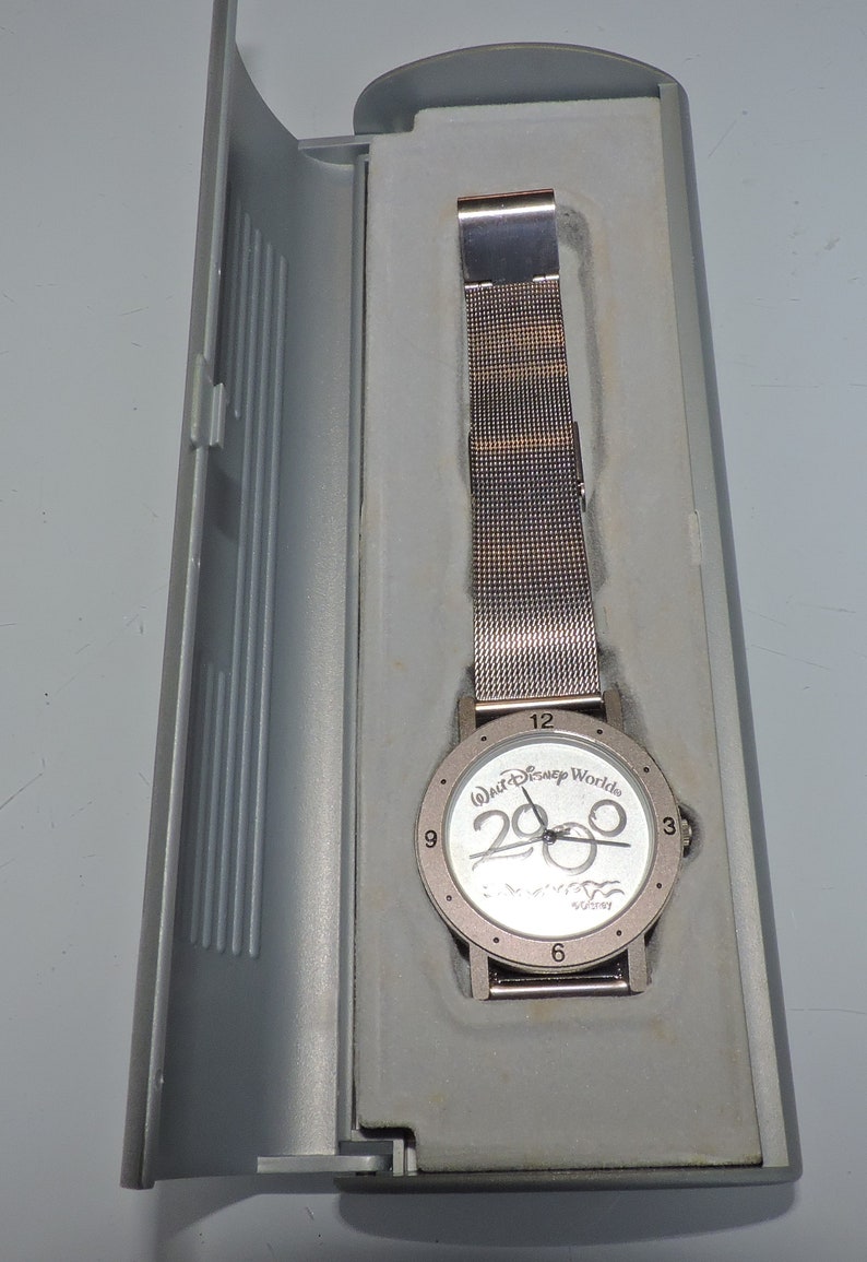 Walt Disney World 2000 Millenium Sweda Watch With Quartz Japan Movement ...