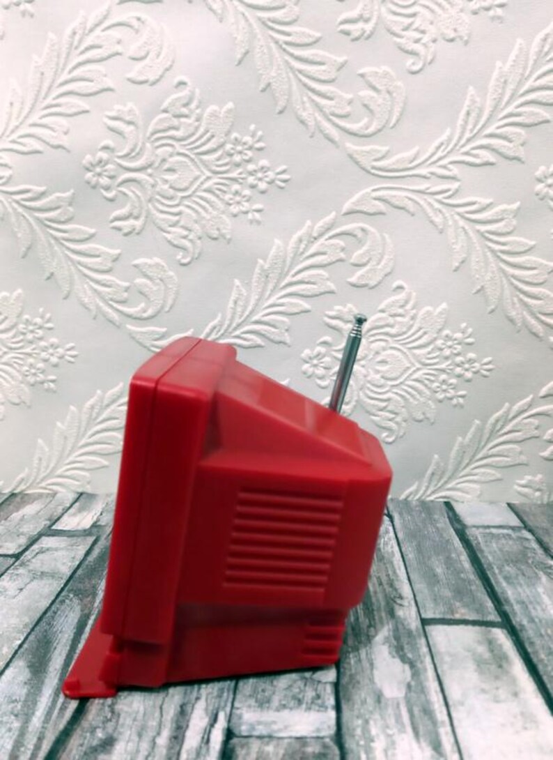 Analogue Radio Into Vintage Red Television, - Etsy