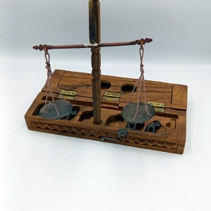 Vintage Scale in Wooden Curved Box With 7 Scale Weights - Etsy