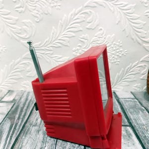 Analogue Radio Into Vintage Red Television, - Etsy