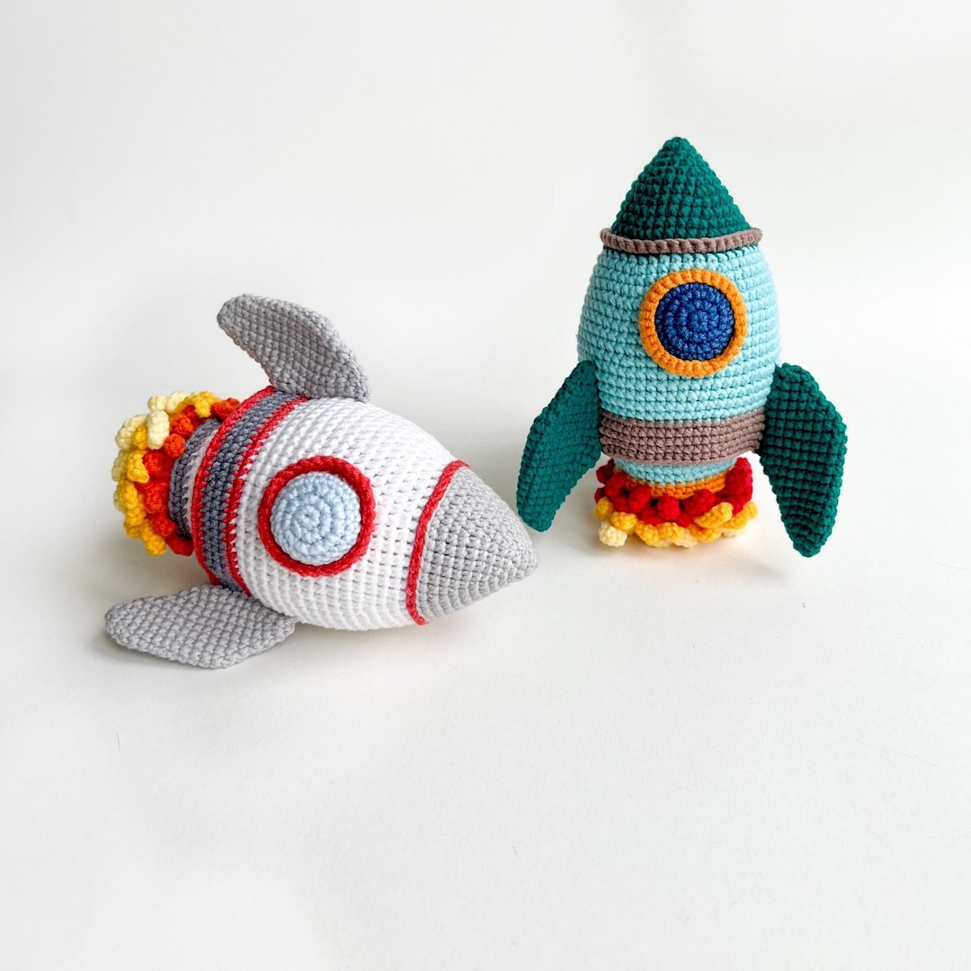 Crochet Rocket Ship Rattle Toy: Space Nursery Decor - Etsy