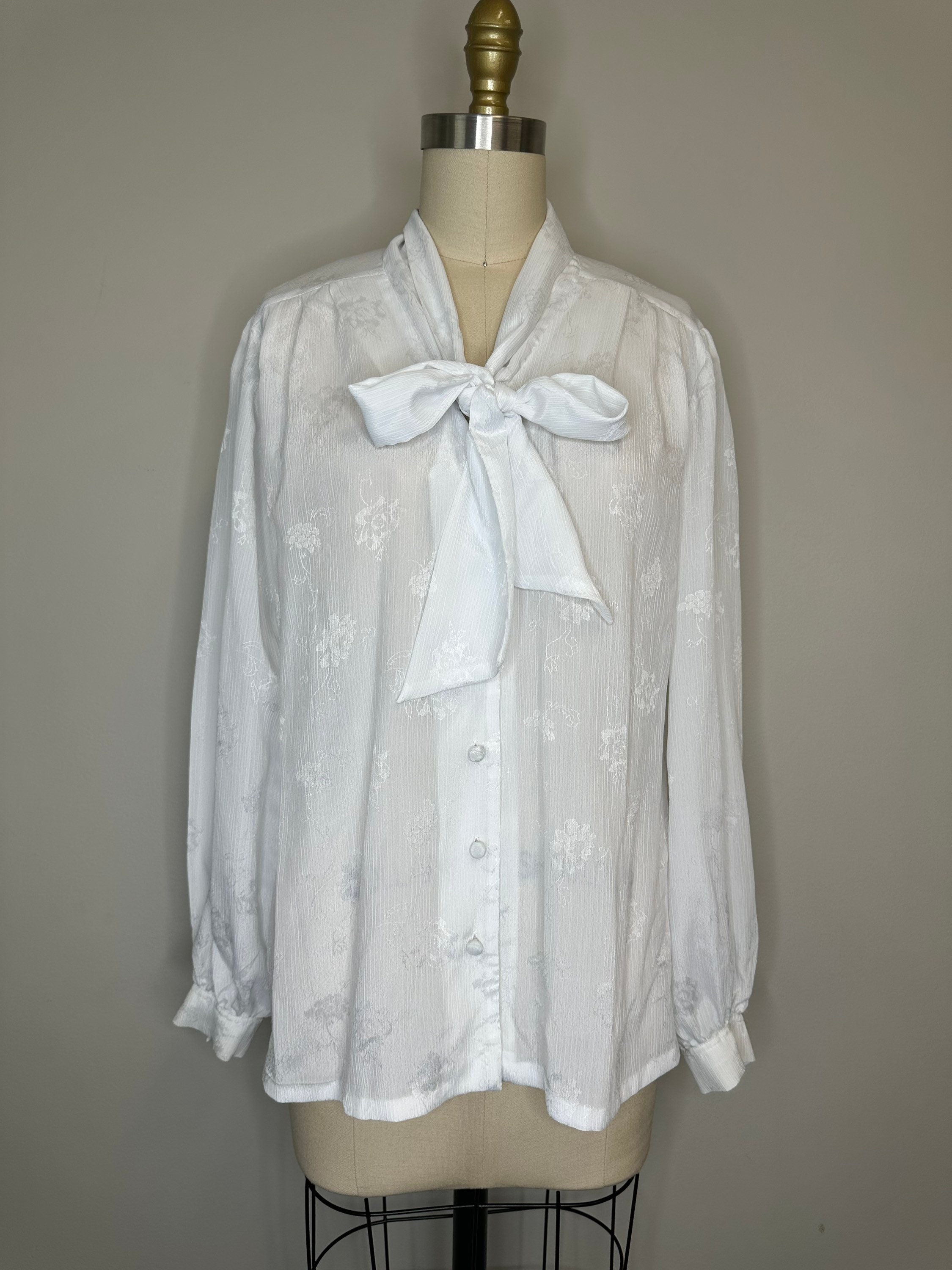 White Texture Pussy Bow Blouse - Etsy