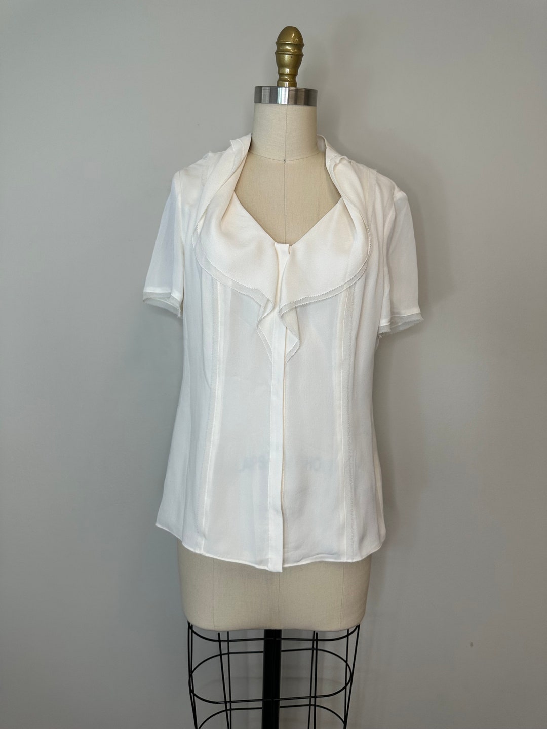 Anne Klein Cream Ruffle Silk Short Sleeve Blouse - Etsy