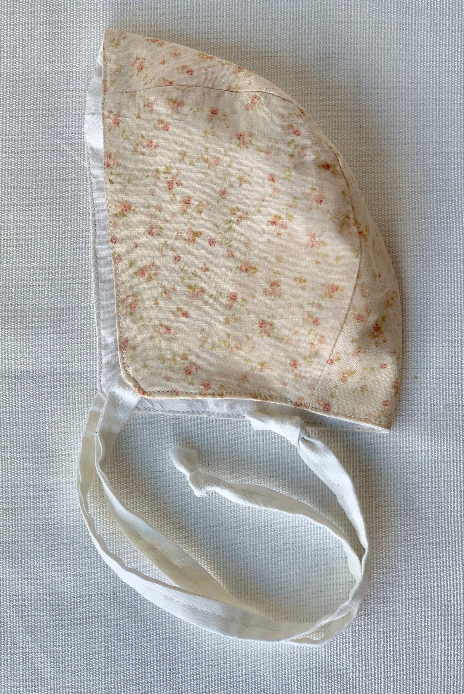 Rosebud Bonnet - Etsy