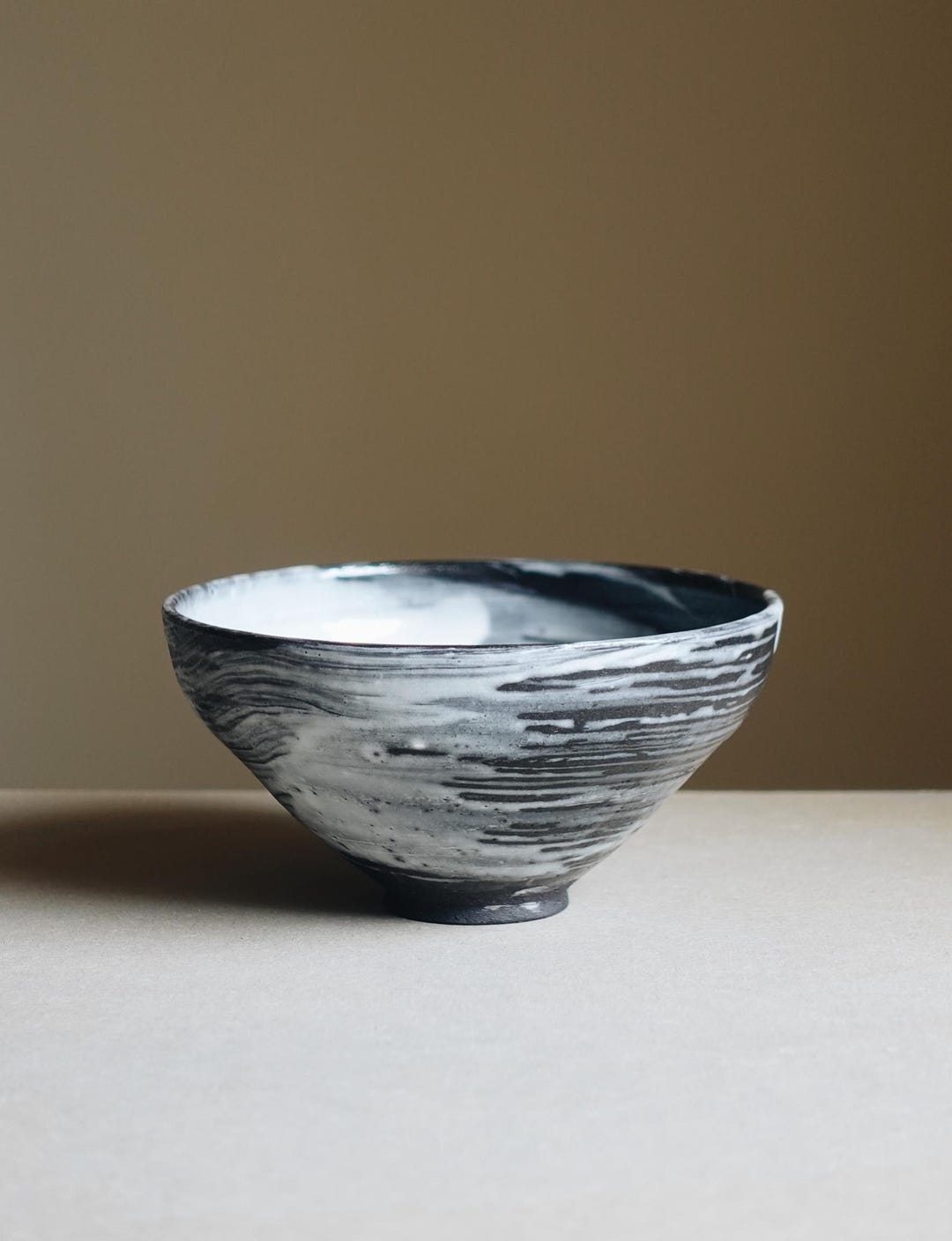 Hakeme Bowl D13cm, Handmade Stoneware Ceramic Bowl - Etsy