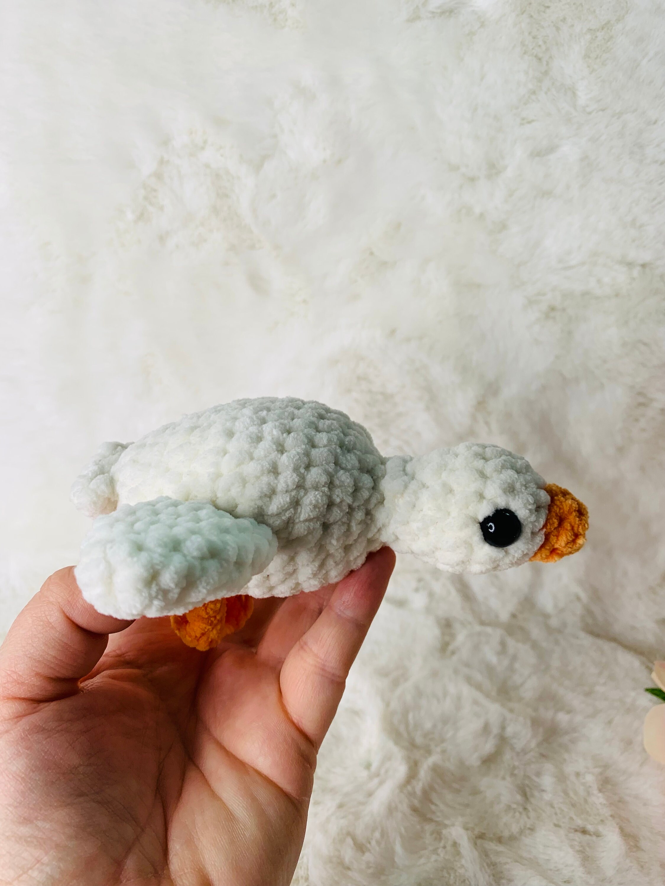 Hugging Goose Crochet Pattern, Amigurumi Little Goose Pattern - Etsy