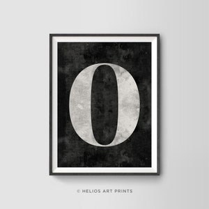 Elegant Zero Numeral Print. Distressed Naught Classic Typeface Number ...
