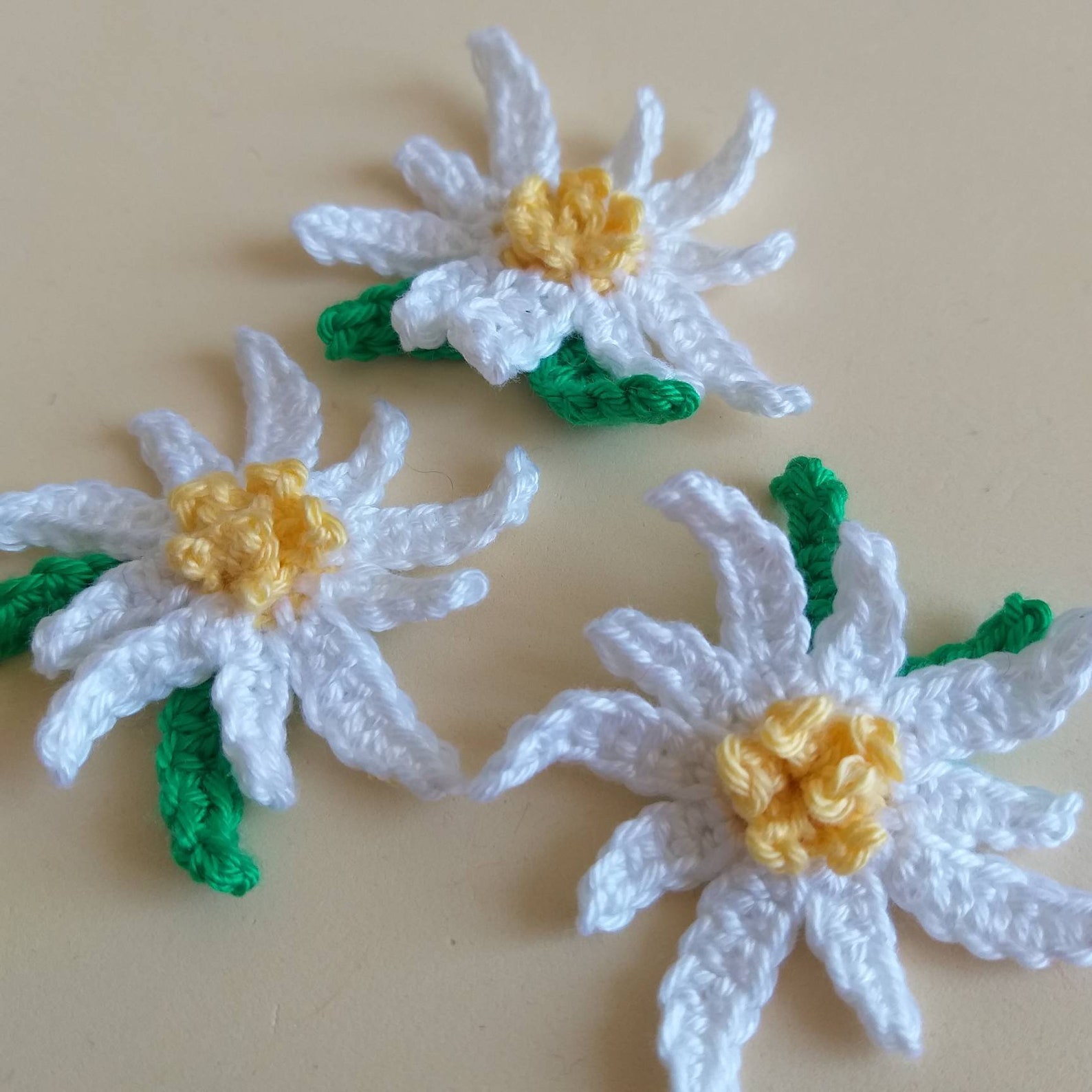 Crochet Applique, Crochet Flowers, 3 Crochet Edelweiss , Cardmaking ...