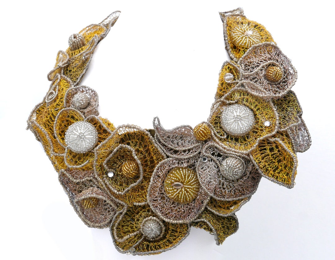 Vintage Woven Crochet Wire Artist Signed Arlyn Studio Necklace Flowers ...