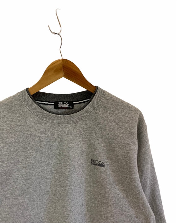 Vintage 90s First Down Sweatshirt Small Logo Jumper Pullover Vintage 90s First Down Sweatshirt Small Logo Jumper Pullover