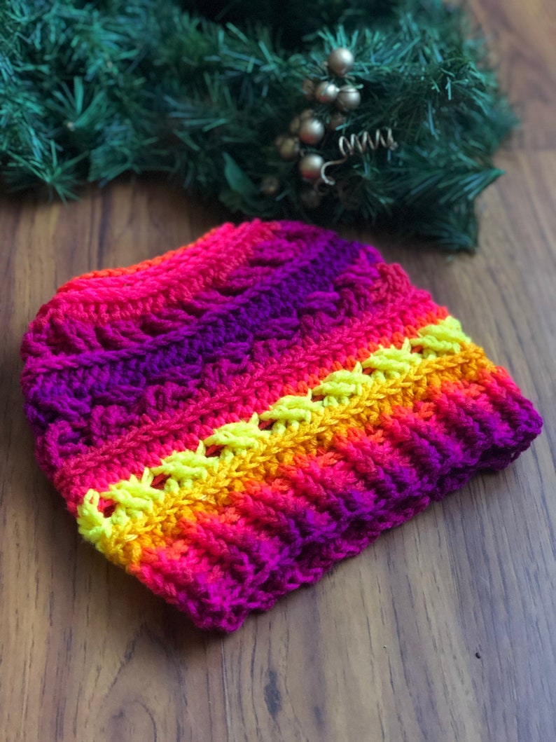 The Sweeney Messy Bun Beanie. Crochet Hat Pattern. Messy Bun - Etsy