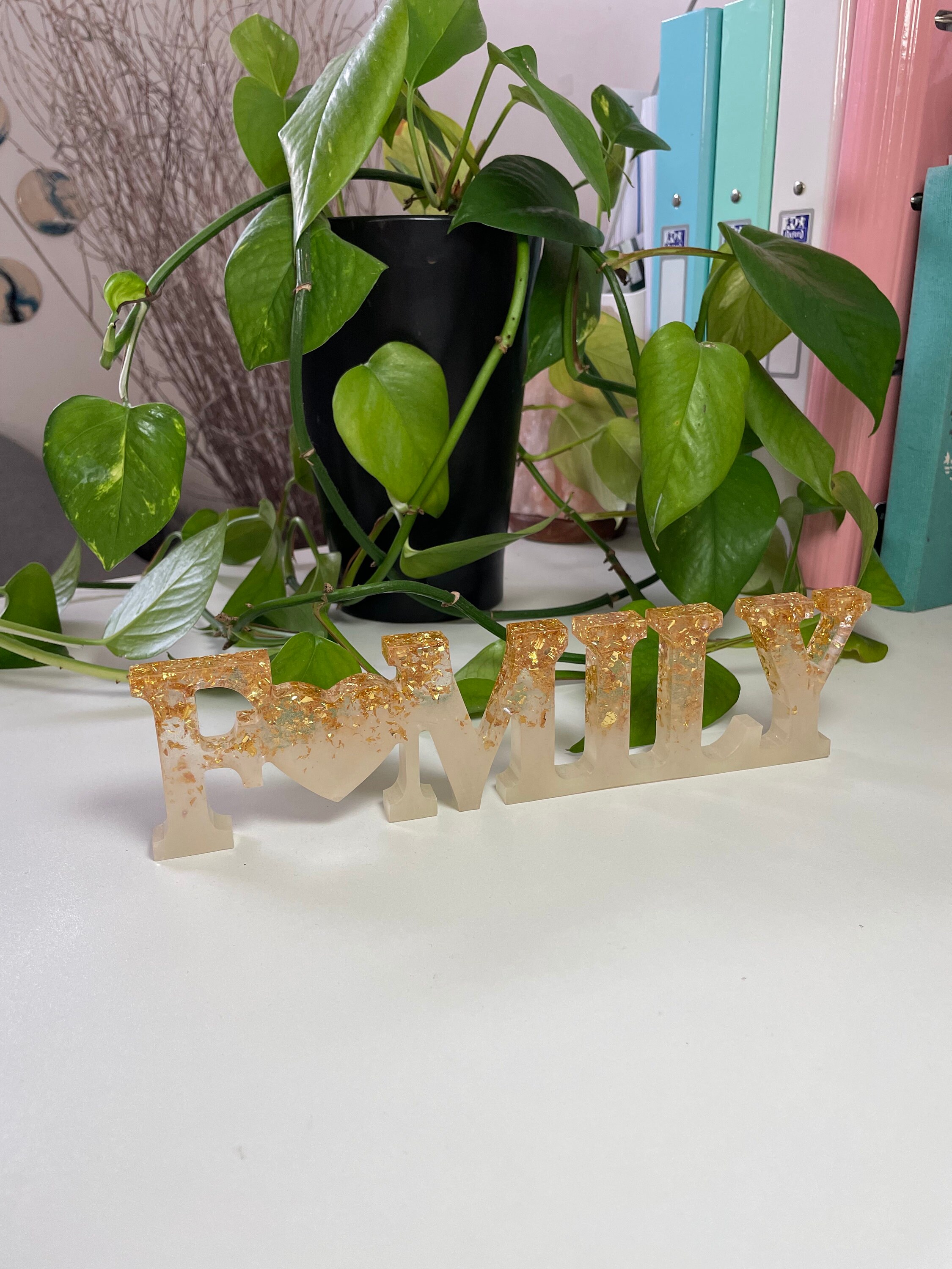 FAMILY Decor Resin Sign FAMILY Sign Freestanding Resin Sign Home Decor ...