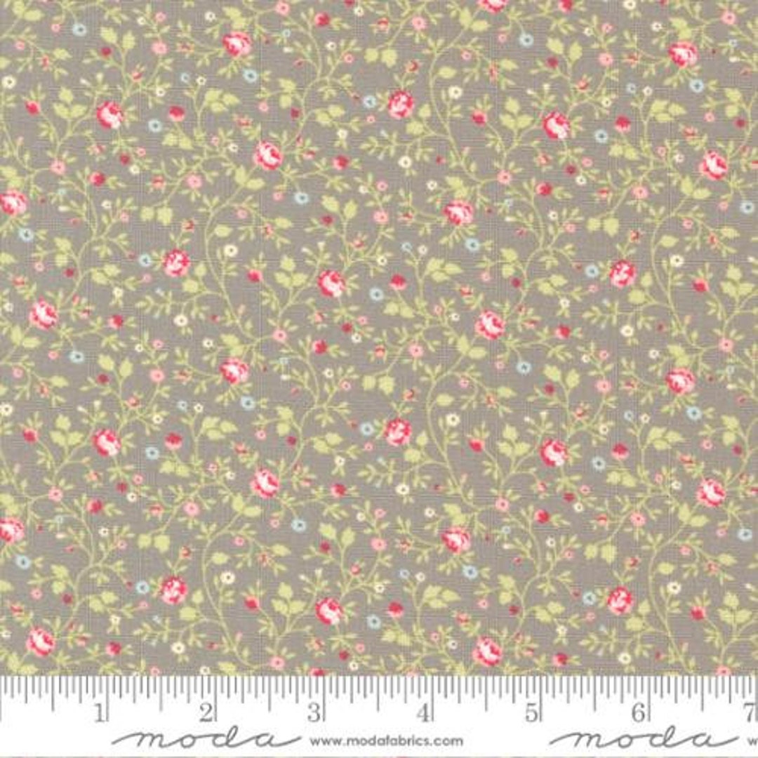 Ellie - Pebble Small Floral - by Brenda Riddle Designs for Moda Fabrics ...