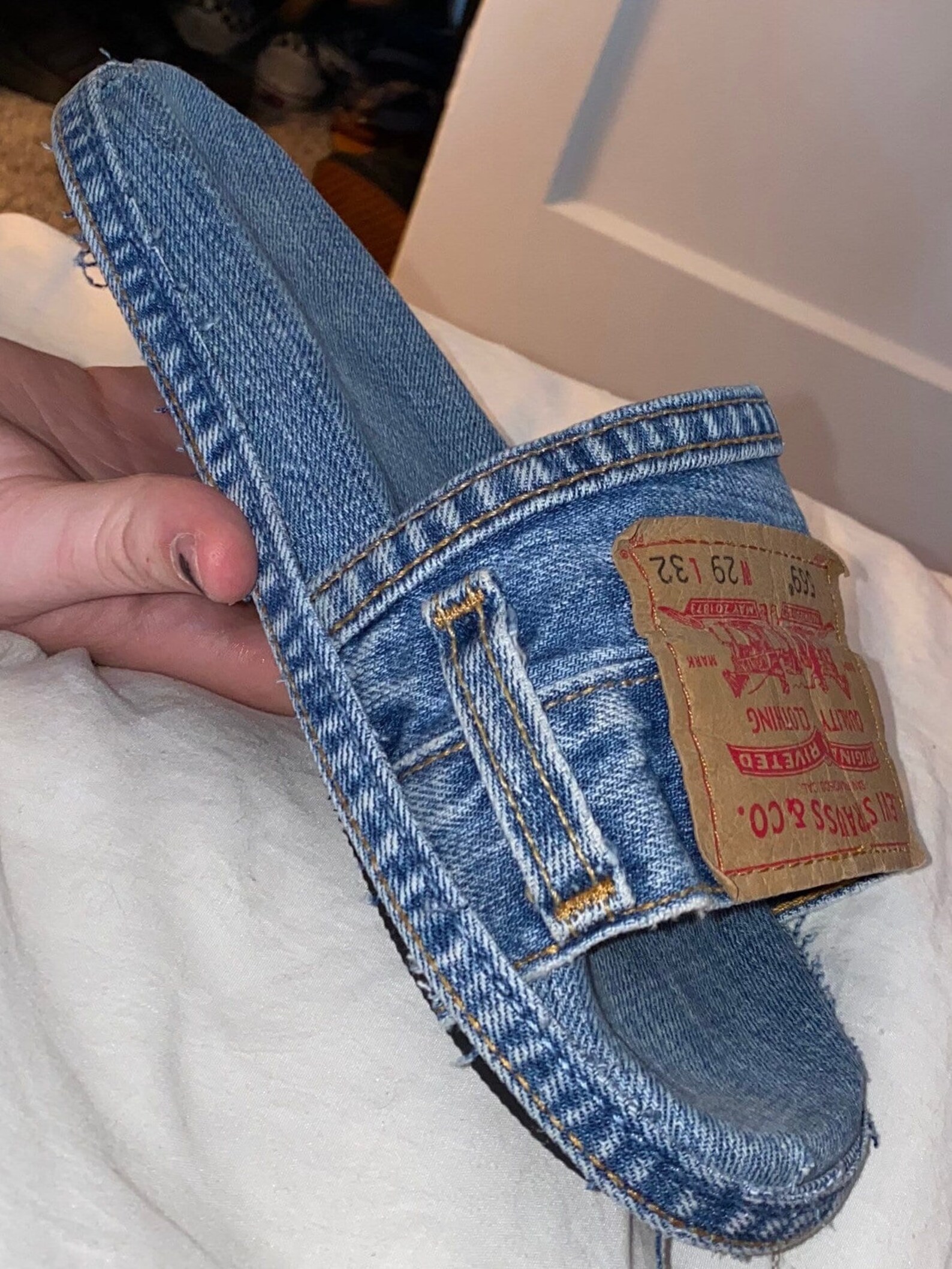 LEVI SLIDES - Etsy