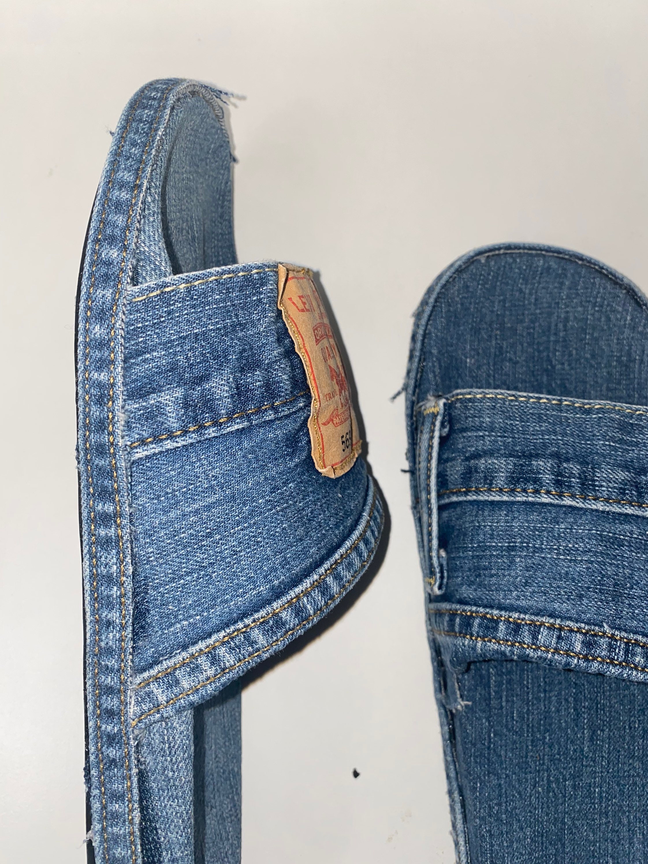 LEVI SLIDES - Etsy
