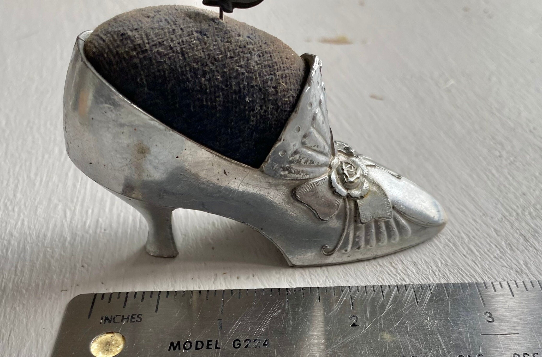 Antique Shoe Pin Cushion / Ladies Victorian Style Shoe / Pin Cushion - Etsy