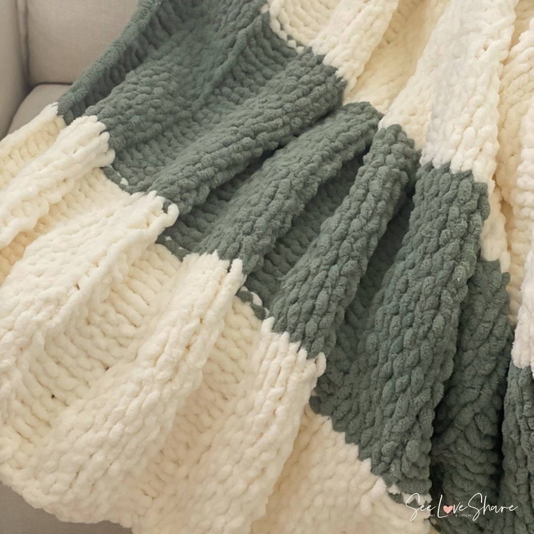 Chunky Knit Blanket Pattern | Beginner Friendly Knit Throw Blanket ...