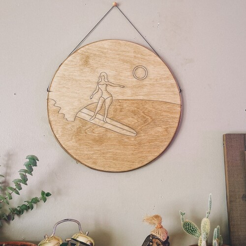 Wooden Circle Surf Girl Wall Hanging Surfer Surf Surf - Etsy