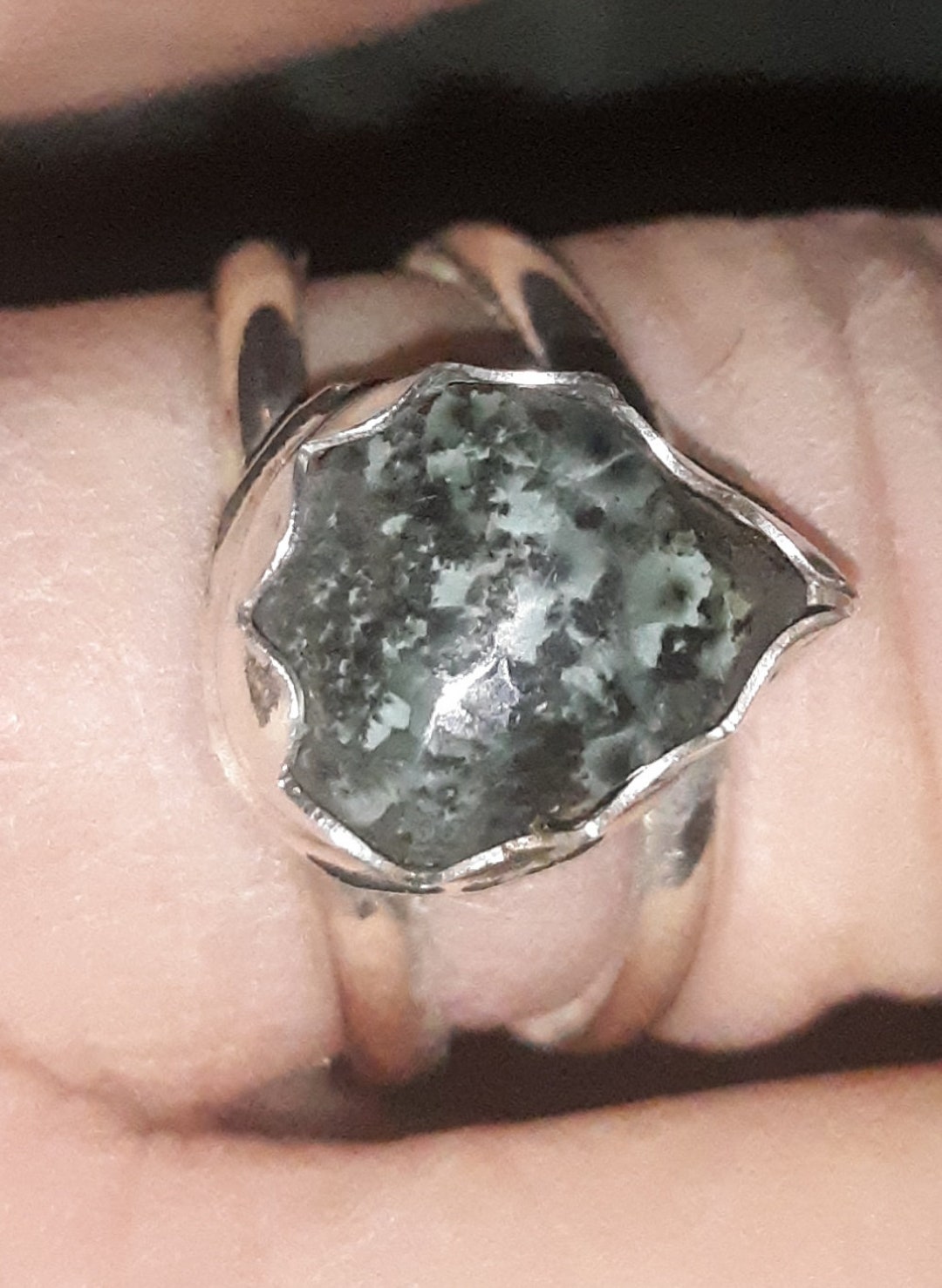 Isle Royale Greenstone Sizes 8 and 9 Finger Rings Set in Sterling ...