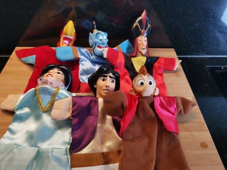 Vintage Hand Puppets Cartoons Heroes Aladdin DISNEY - Etsy