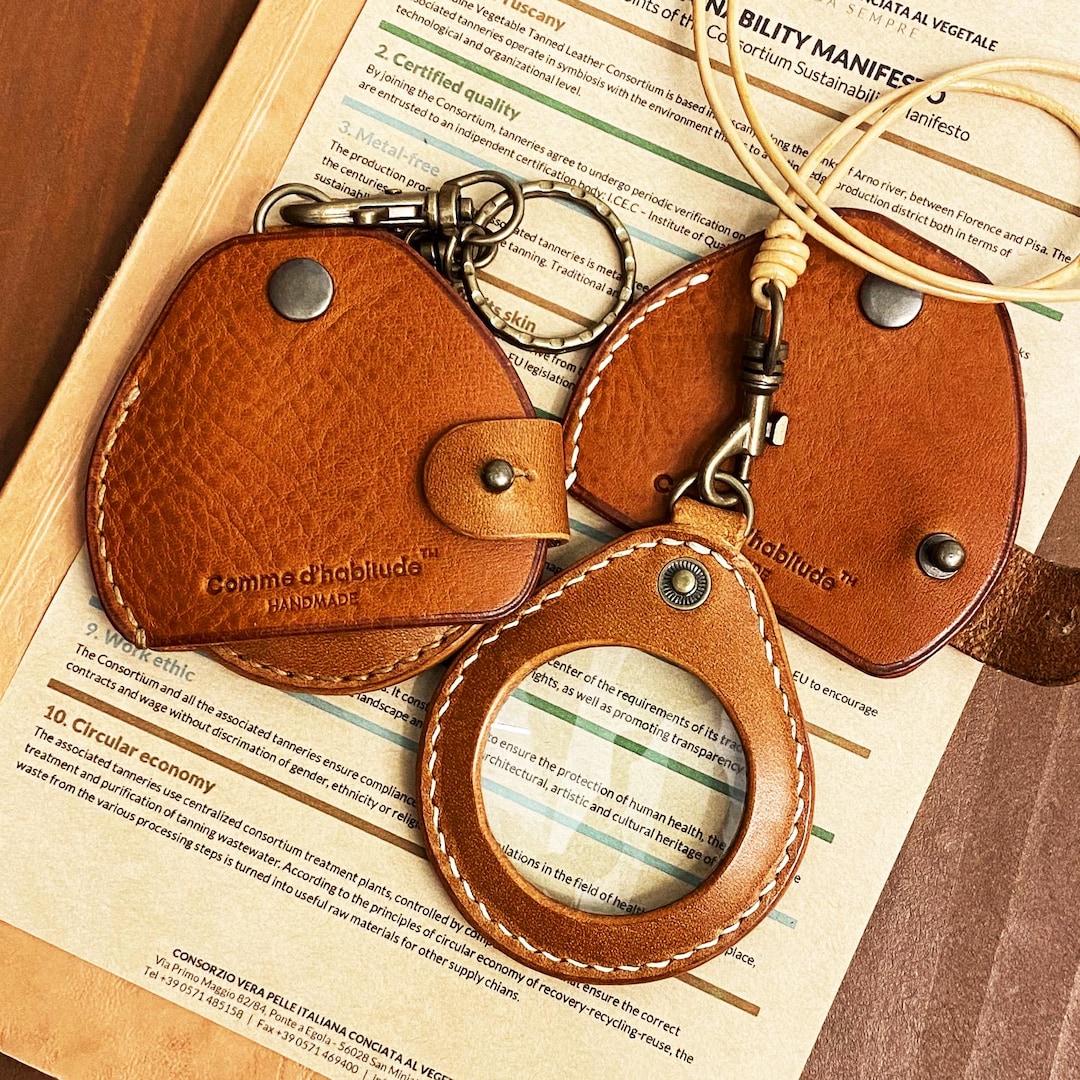 Handmade Leather Magnifying Glass Keychain: Italian Leather Cover - Etsy